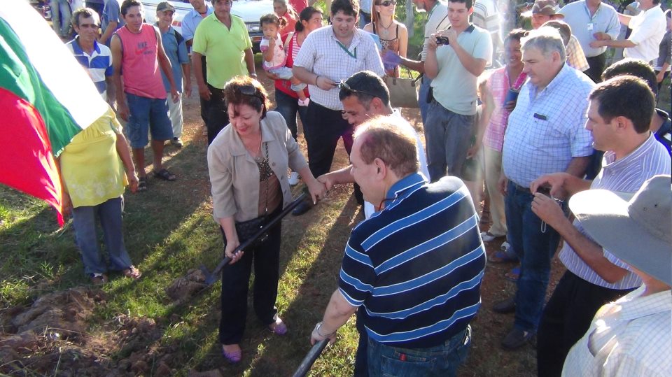 EBY encarará obras de electrificación en asentamientos de Misiones ...